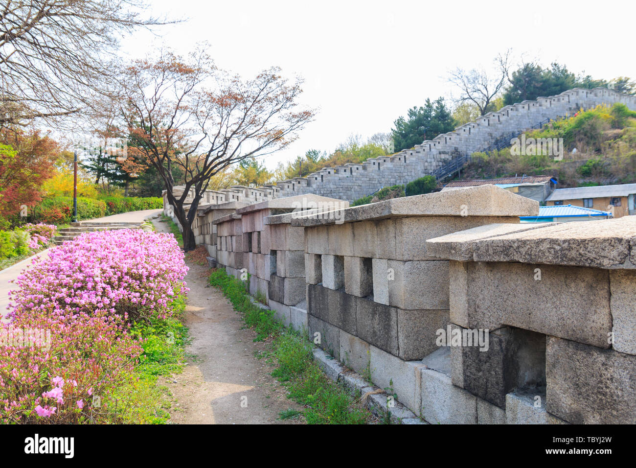 Landscape of Seoul city wall in Korea (Waryong Park Stock Photo - Alamy