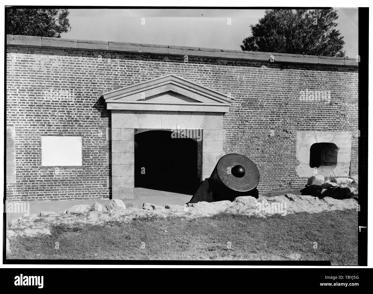Sallyport Black and White Stock Photos & Images - Alamy
