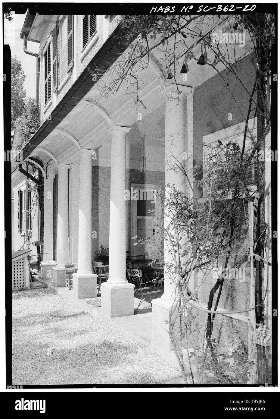 May 1985. DETAIL OF BACK PORCH COLONNADE (Negative slightly reticulated ...