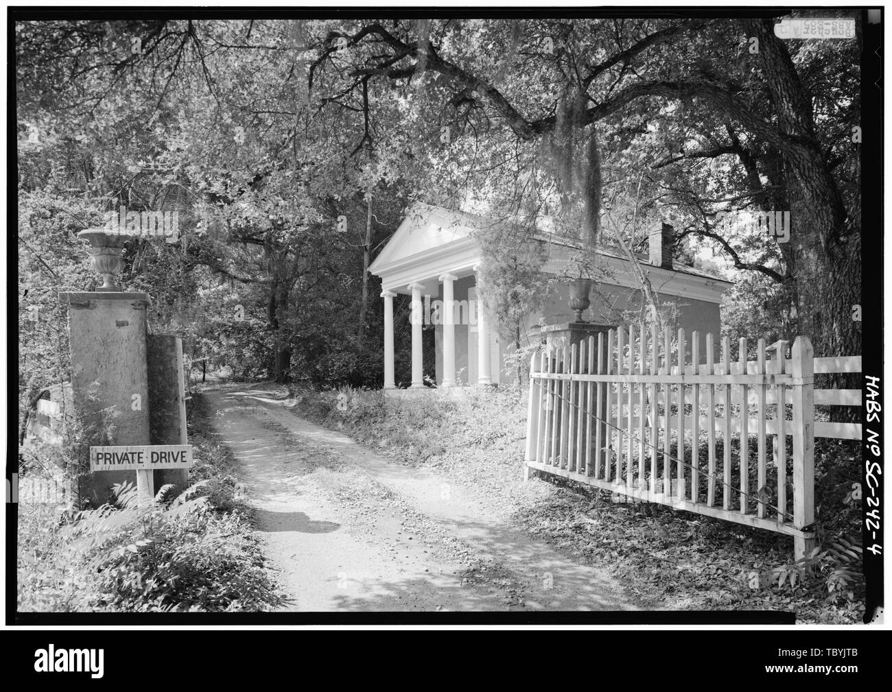 Andersons gate Black and White Stock Photos & Images - Alamy