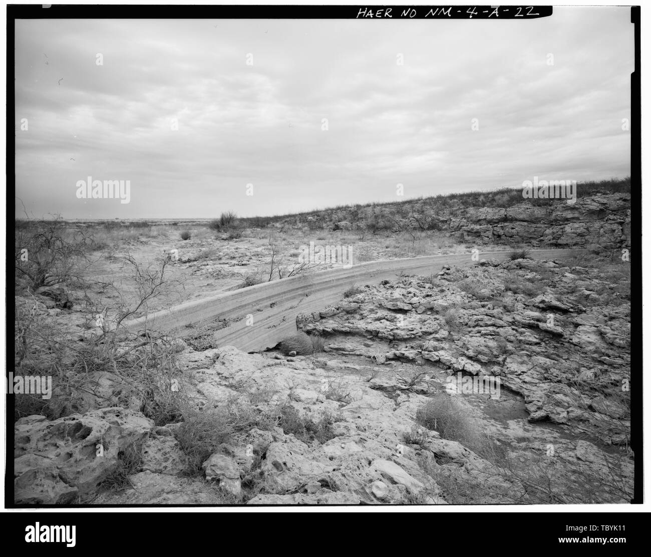 Dike wall river hi-res stock photography and images - Alamy