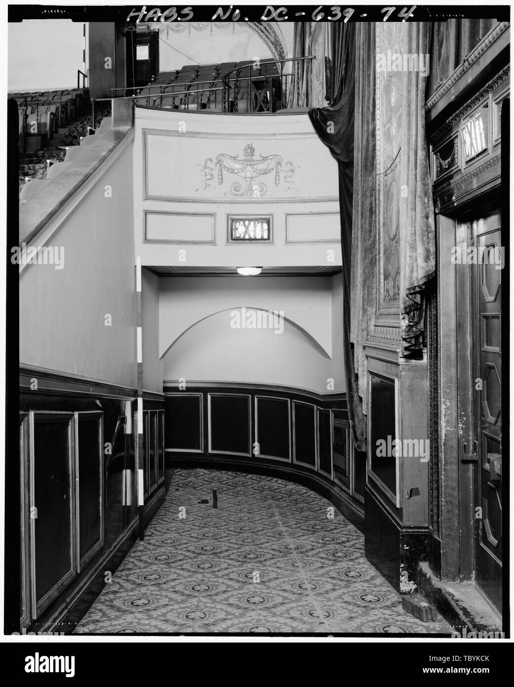 Vomitory hi-res stock photography and images - Alamy