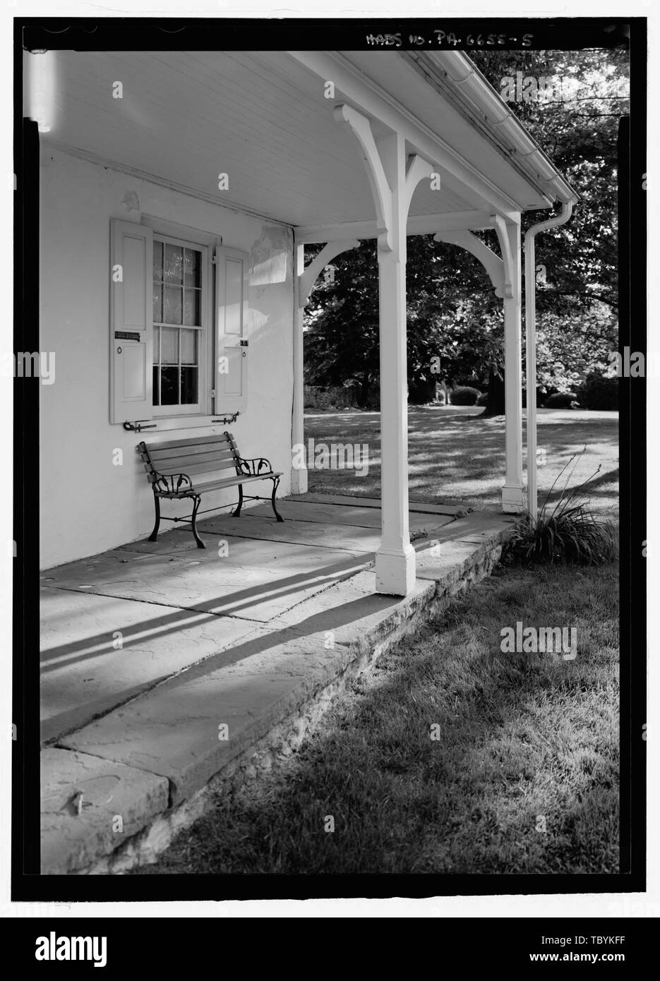 Larkin road hi-res stock photography and images - Alamy