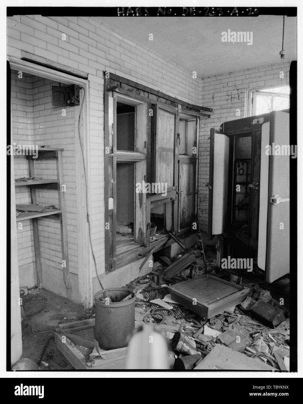 Country estate view buildings Black and White Stock Photos & Images - Alamy