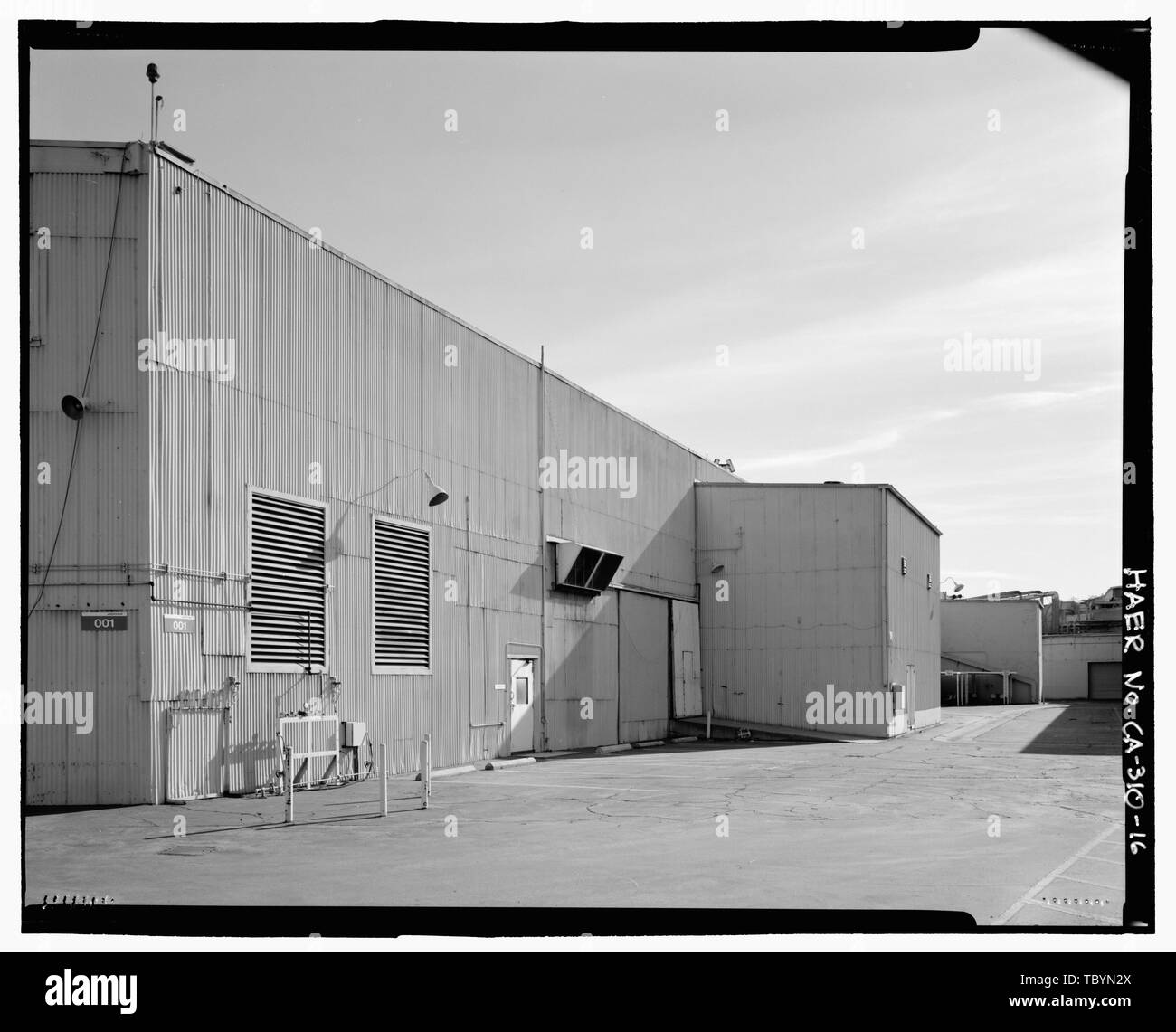 Lakewood boulevard hi-res stock photography and images - Alamy