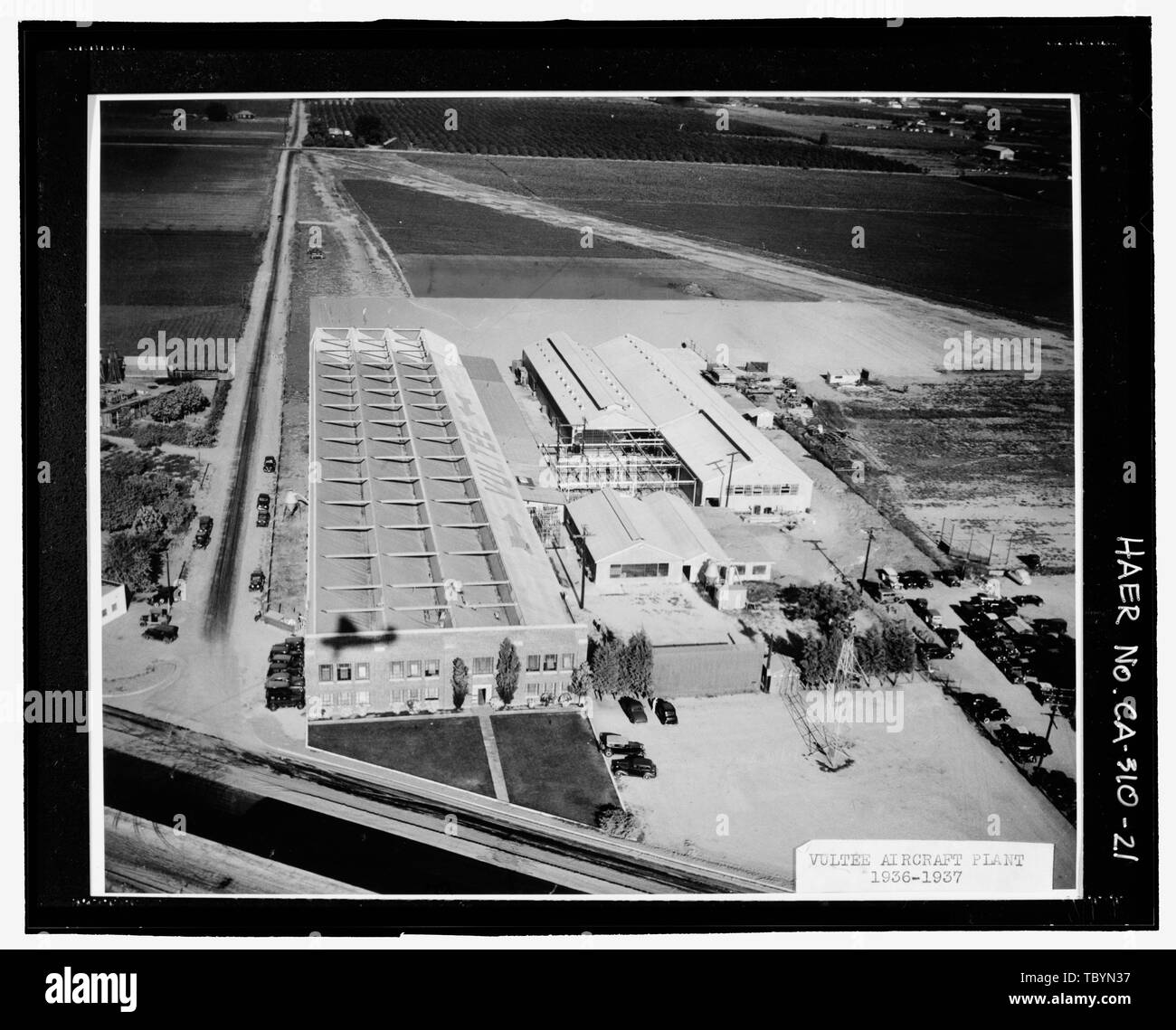 Lakewood boulevard hi-res stock photography and images - Alamy