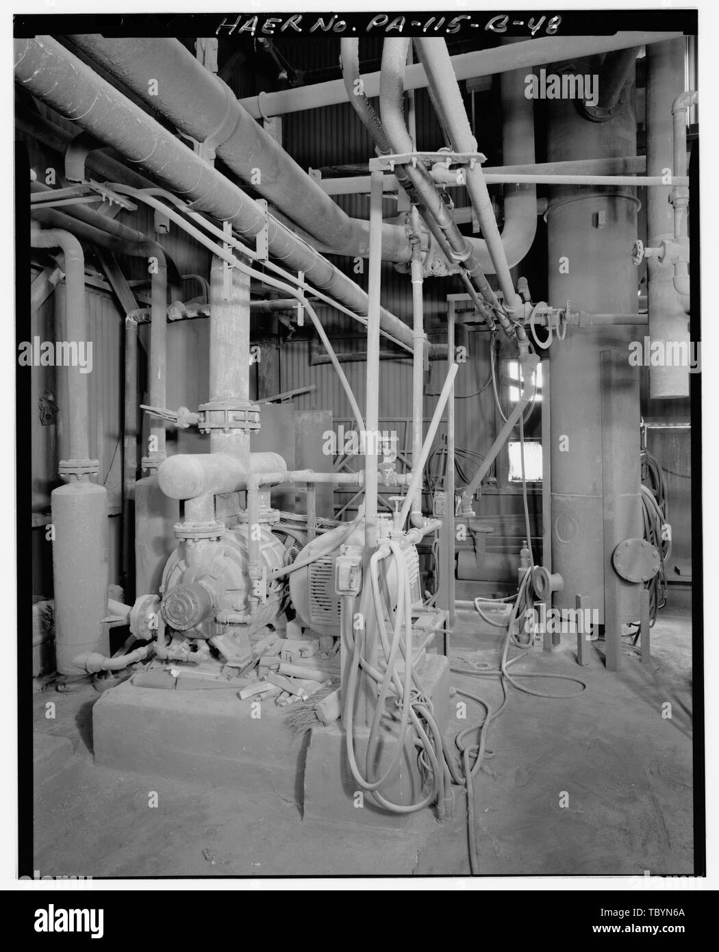 Basic oxygen furnace hi-res stock photography and images - Alamy