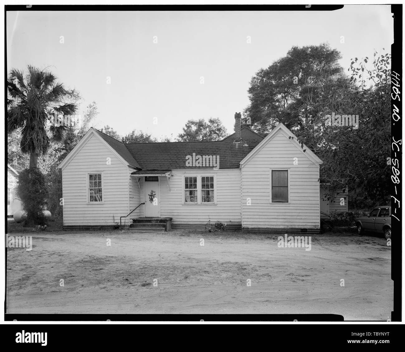 Frogmore cottage hi-res stock photography and images - Alamy