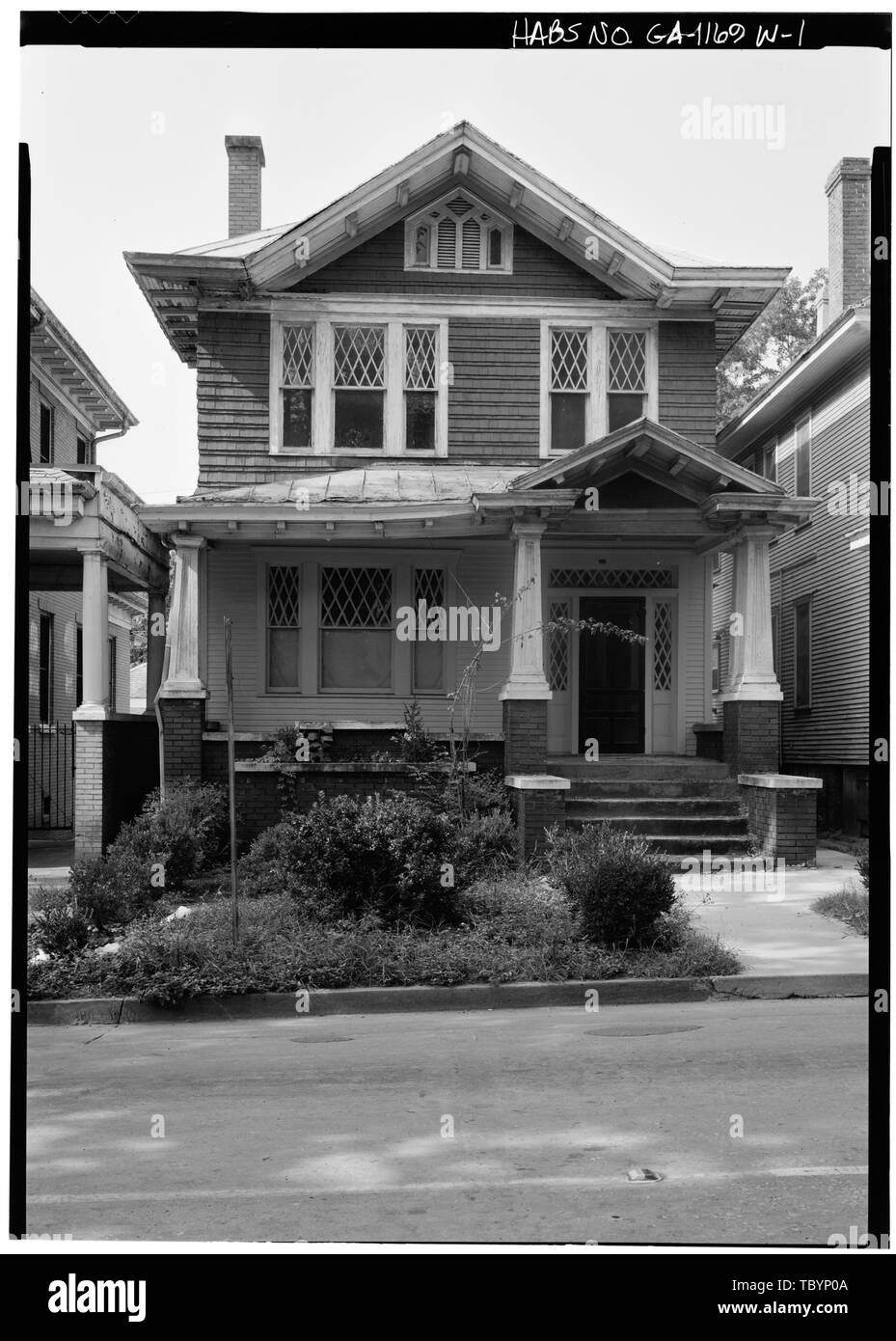 Front victorian house Black and White Stock Photos & Images - Alamy