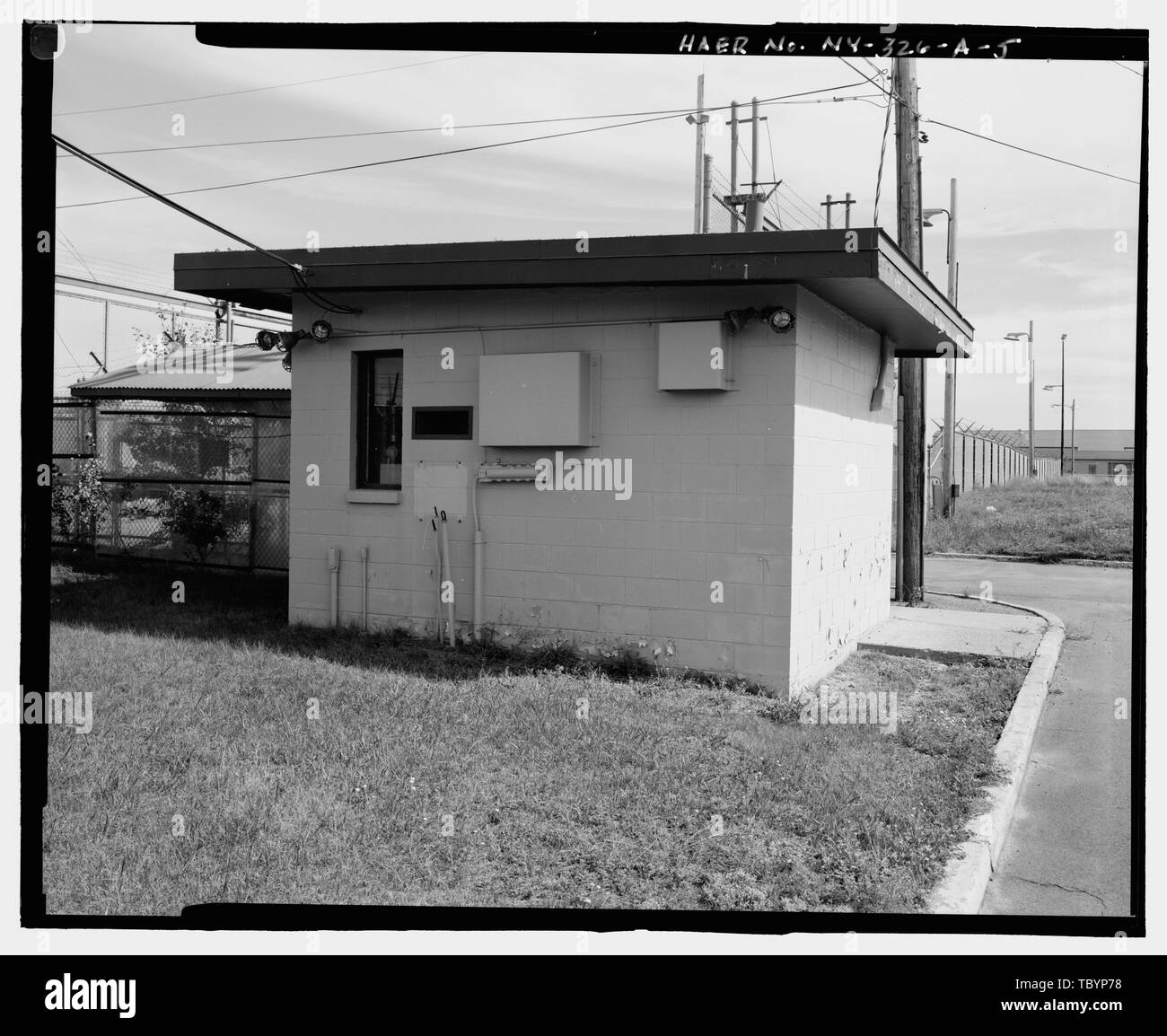 NORTH (REAR) AND WEST (SIDE) ELEVATIONS OF BUILDING. VIEW TO SOUTHWEST ...
