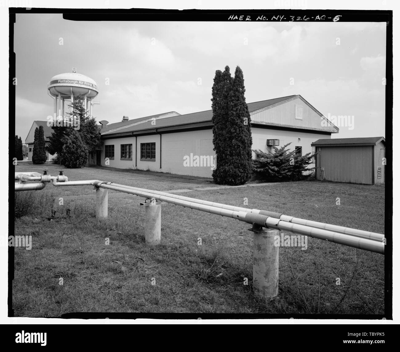 NORTH (SIDE) AND WEST (REAR) ELEVATIONS OF BUILDING. VIEW TO EAST ...