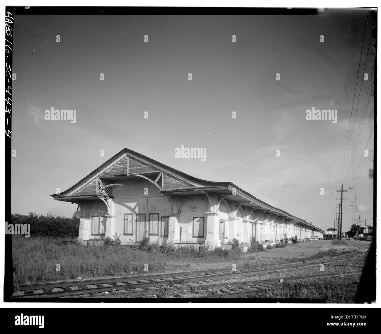 NORTH (left) AND WEST SIDES Atlantic Coast Line Railroad Freight ...