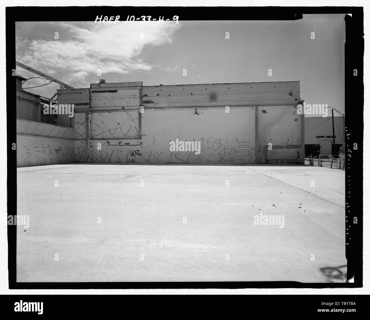 Chemical engineering pilot plant Black and White Stock Photos & Images ...