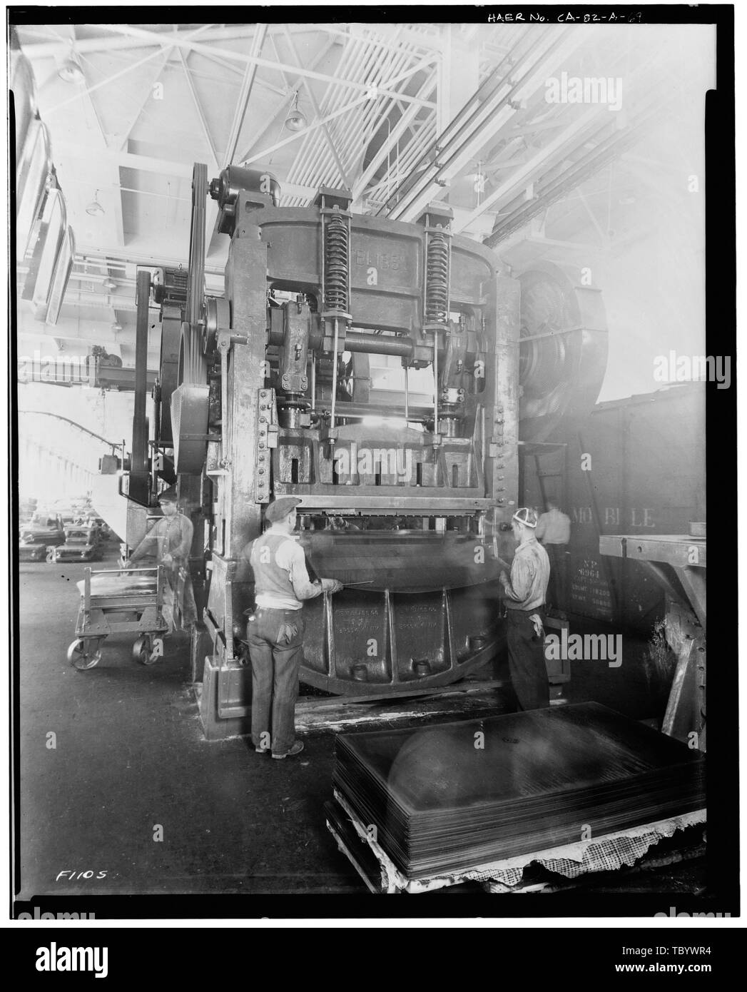 Pressed steel company hi-res stock photography and images - Alamy