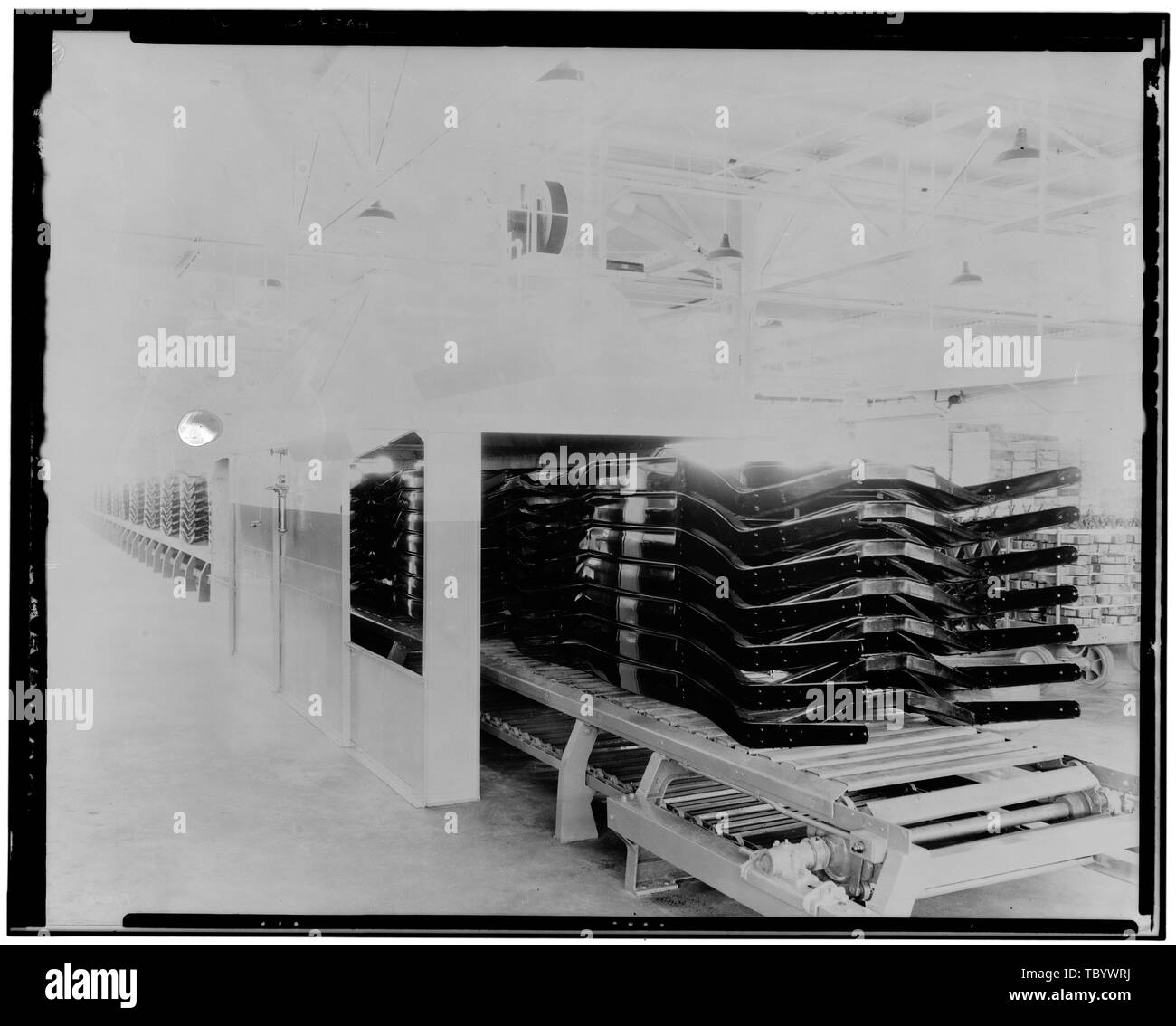 Henry ford assembly line hi-res stock photography and images - Alamy