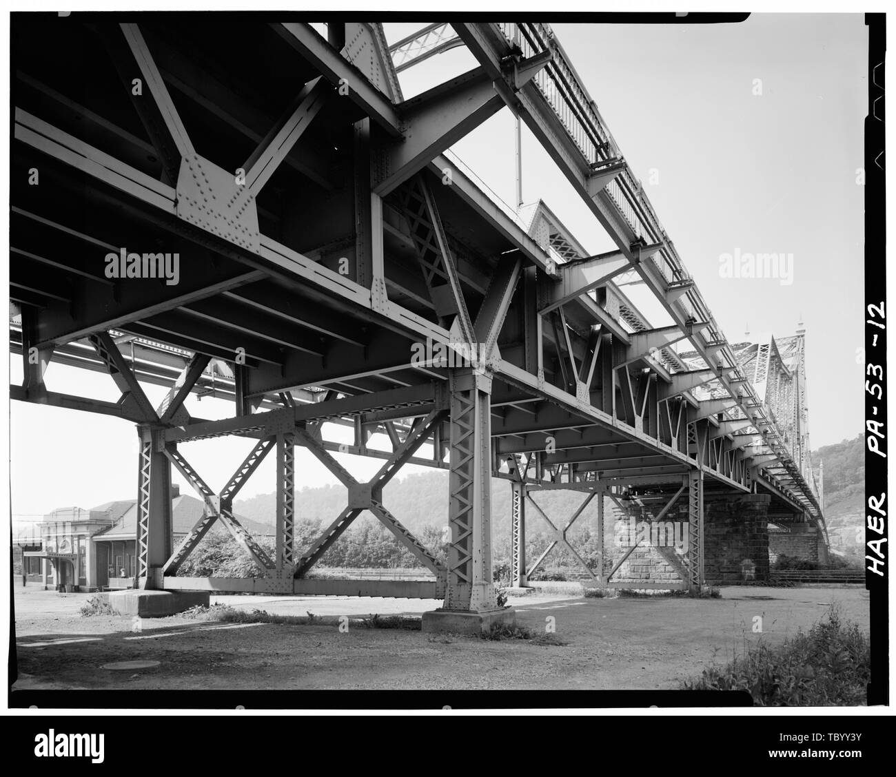 North approach spans. Sewickley Bridge, Spanning Ohio River, Sewickley ...
