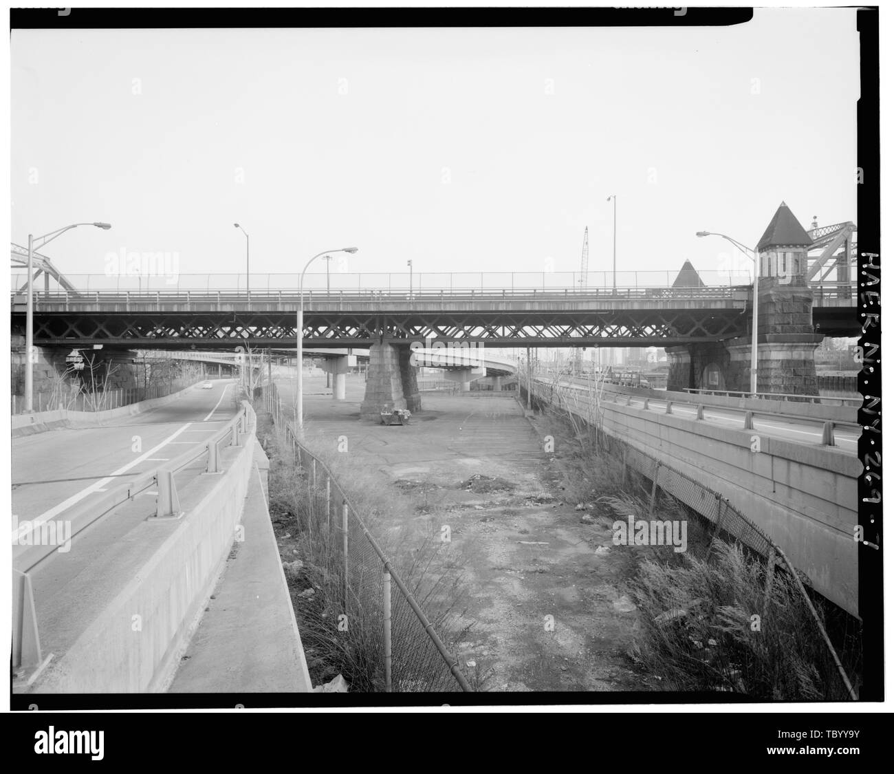 North elevation of deck truss spans Macombs Dam Bridge, Spanning Harlem ...