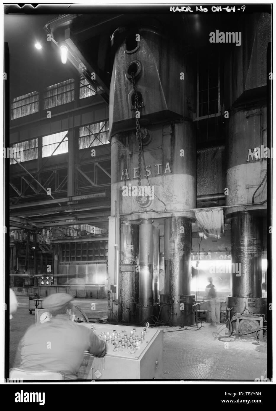 Closed die forging Black and White Stock Photos & Images - Alamy