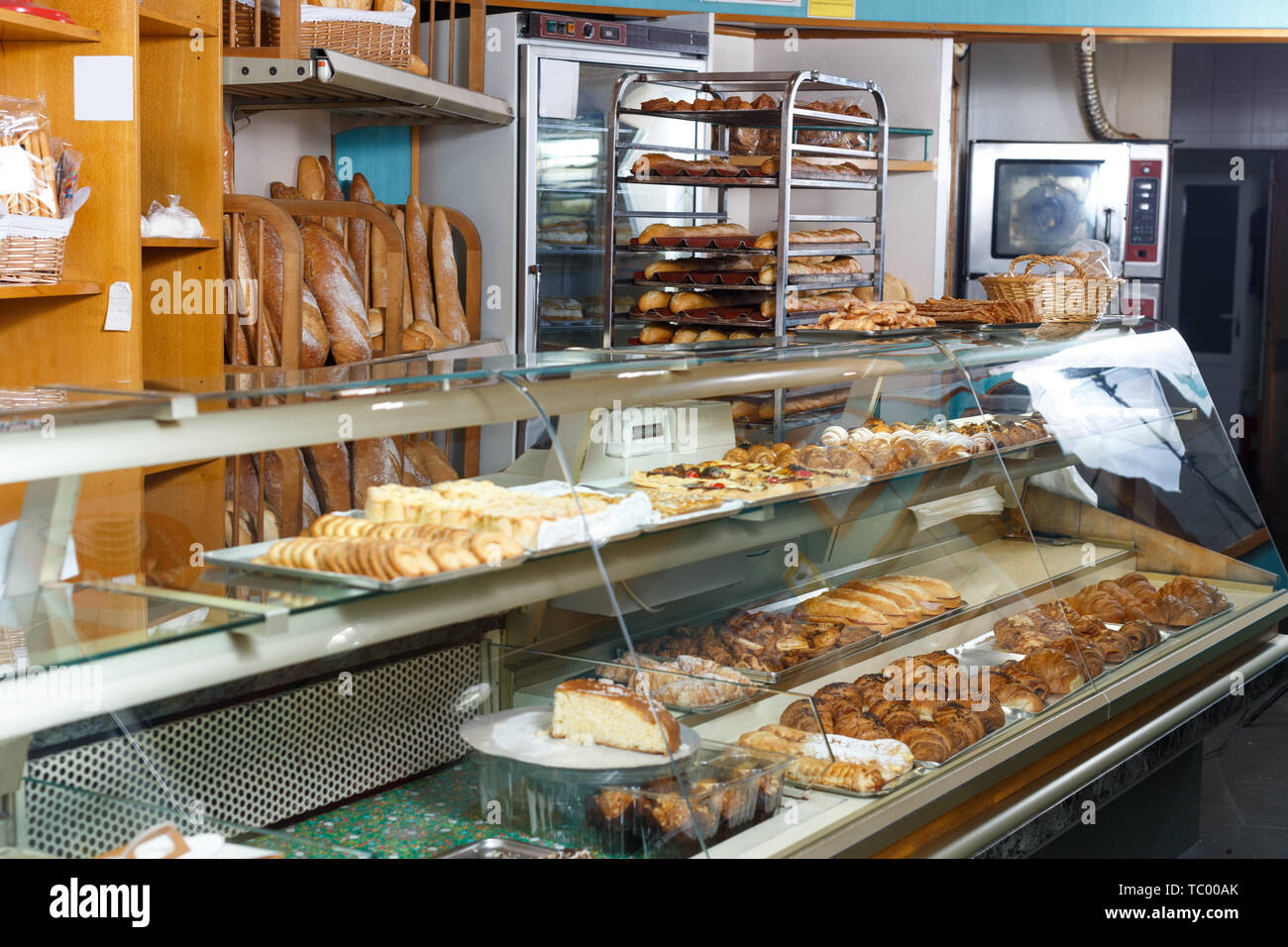 Confectioneries hi-res stock photography and images - Alamy