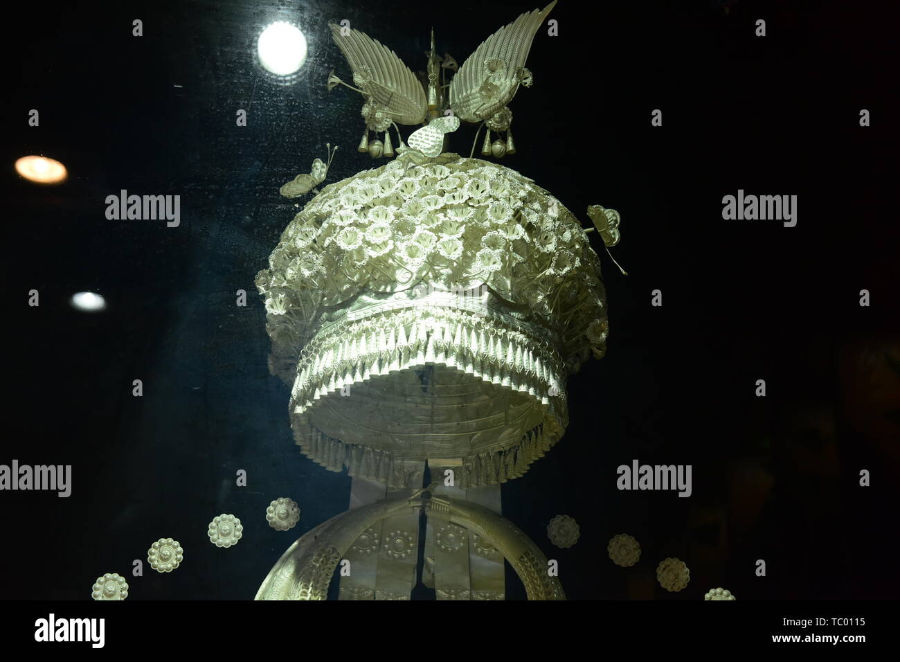 Miao silver hi-res stock photography and images - Alamy