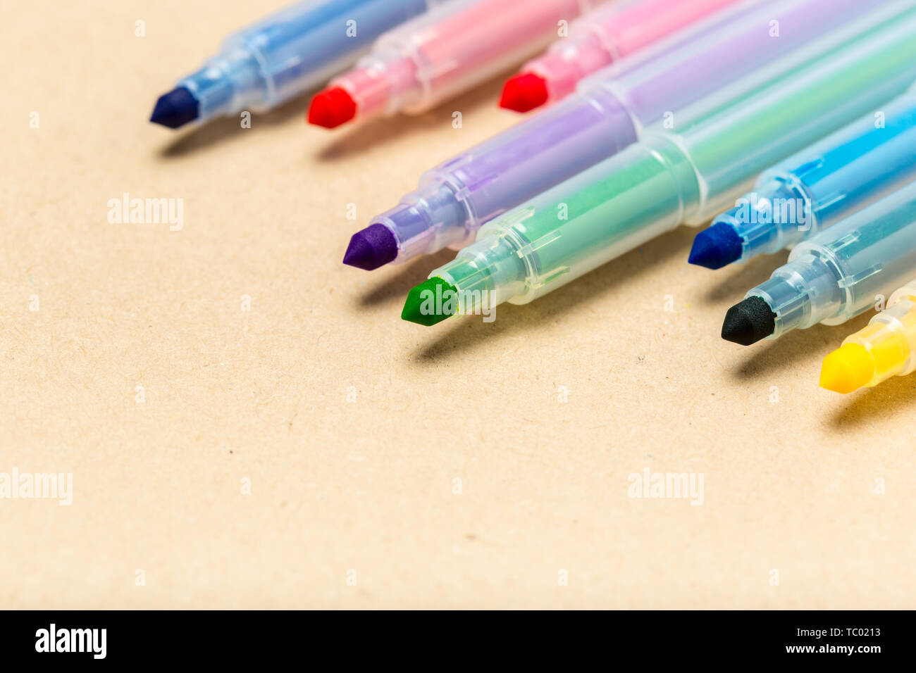 Set colourful marker pens hi-res stock photography and images - Alamy