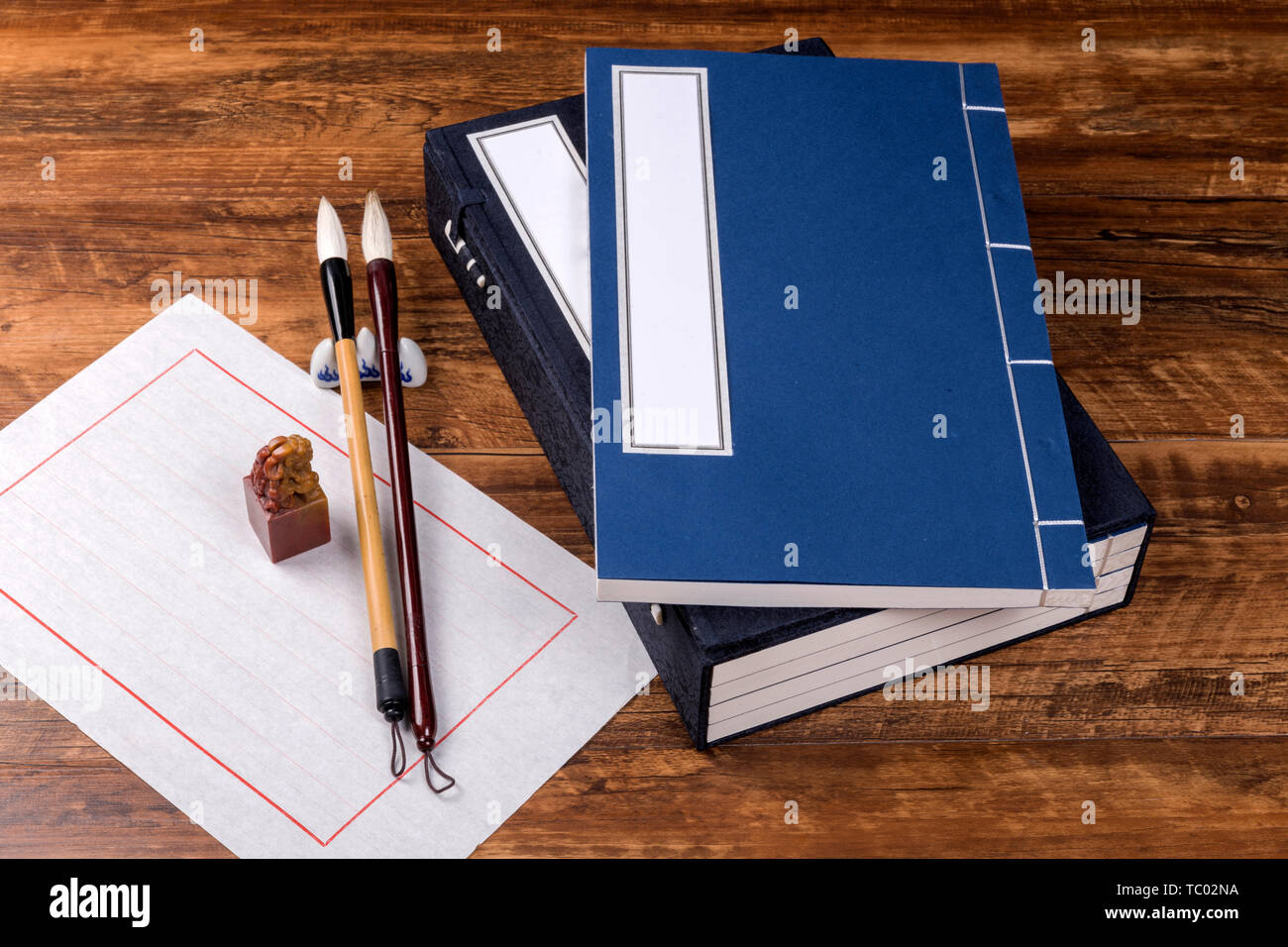 Rice paper books hi-res stock photography and images - Alamy