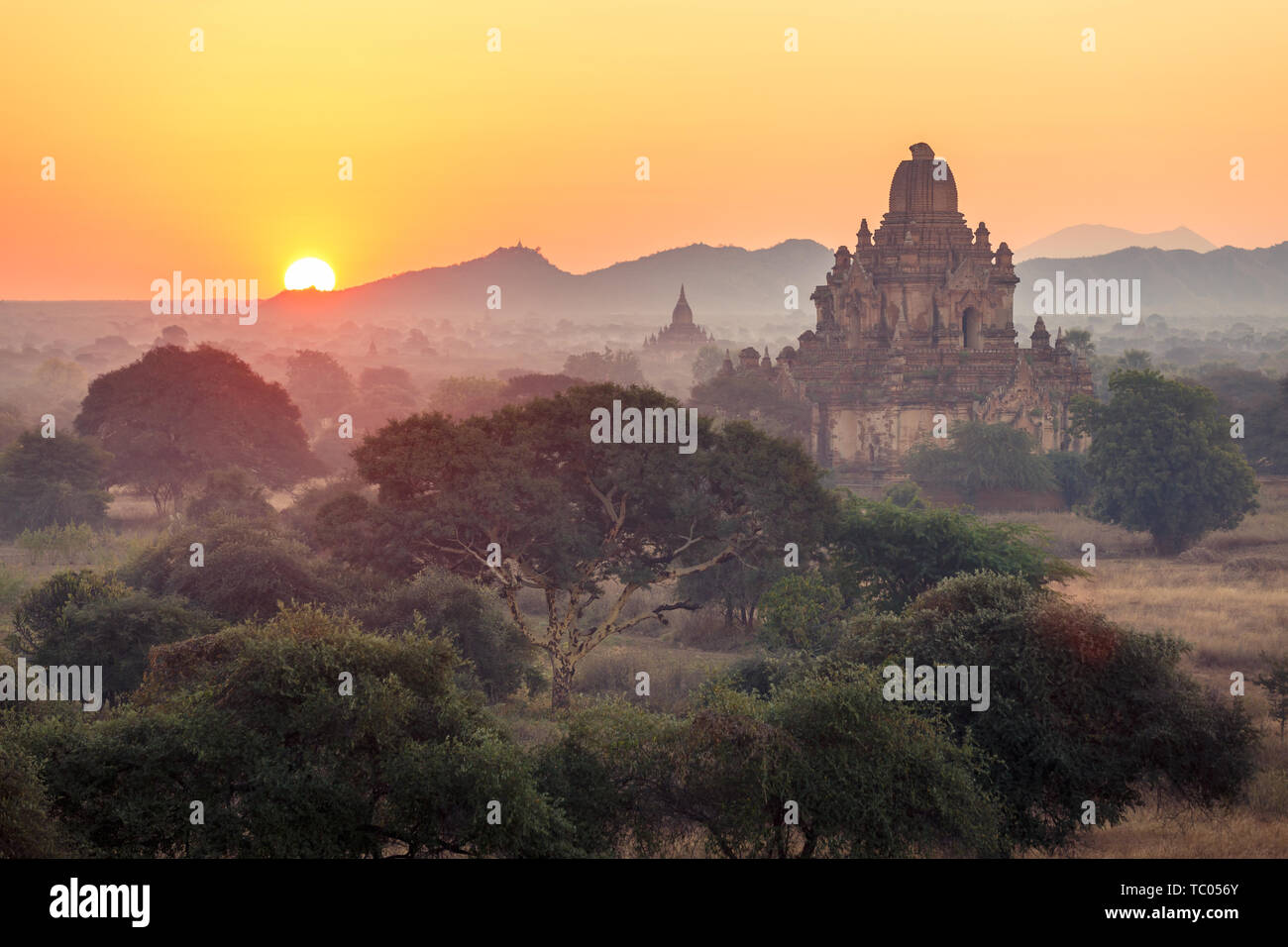 Burma pugan hi-res stock photography and images - Alamy