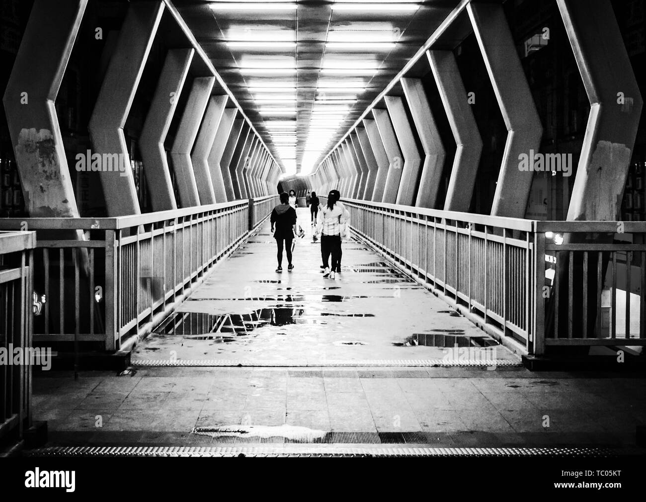 Black and white transportation system hi-res stock photography and ...