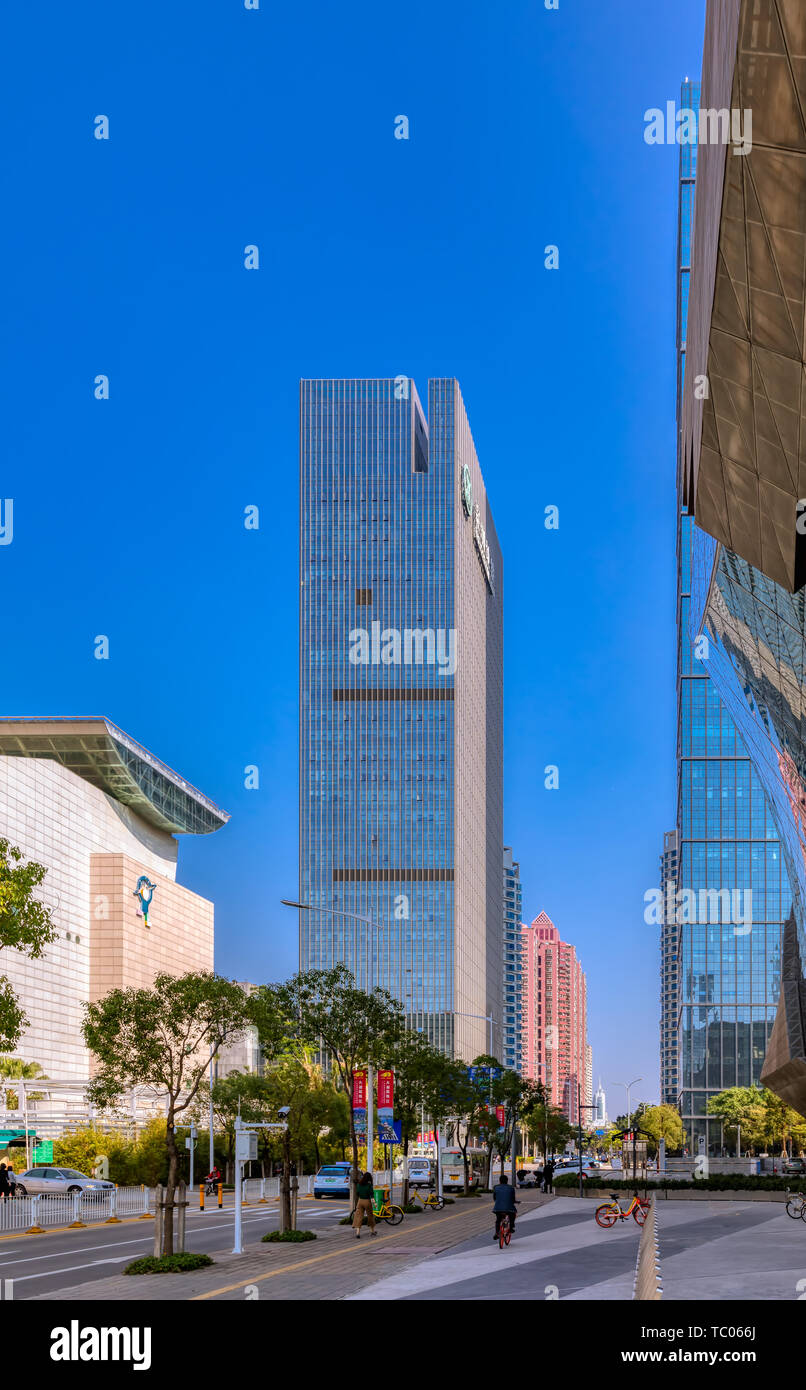 Mtr shenzhen hi-res stock photography and images - Alamy