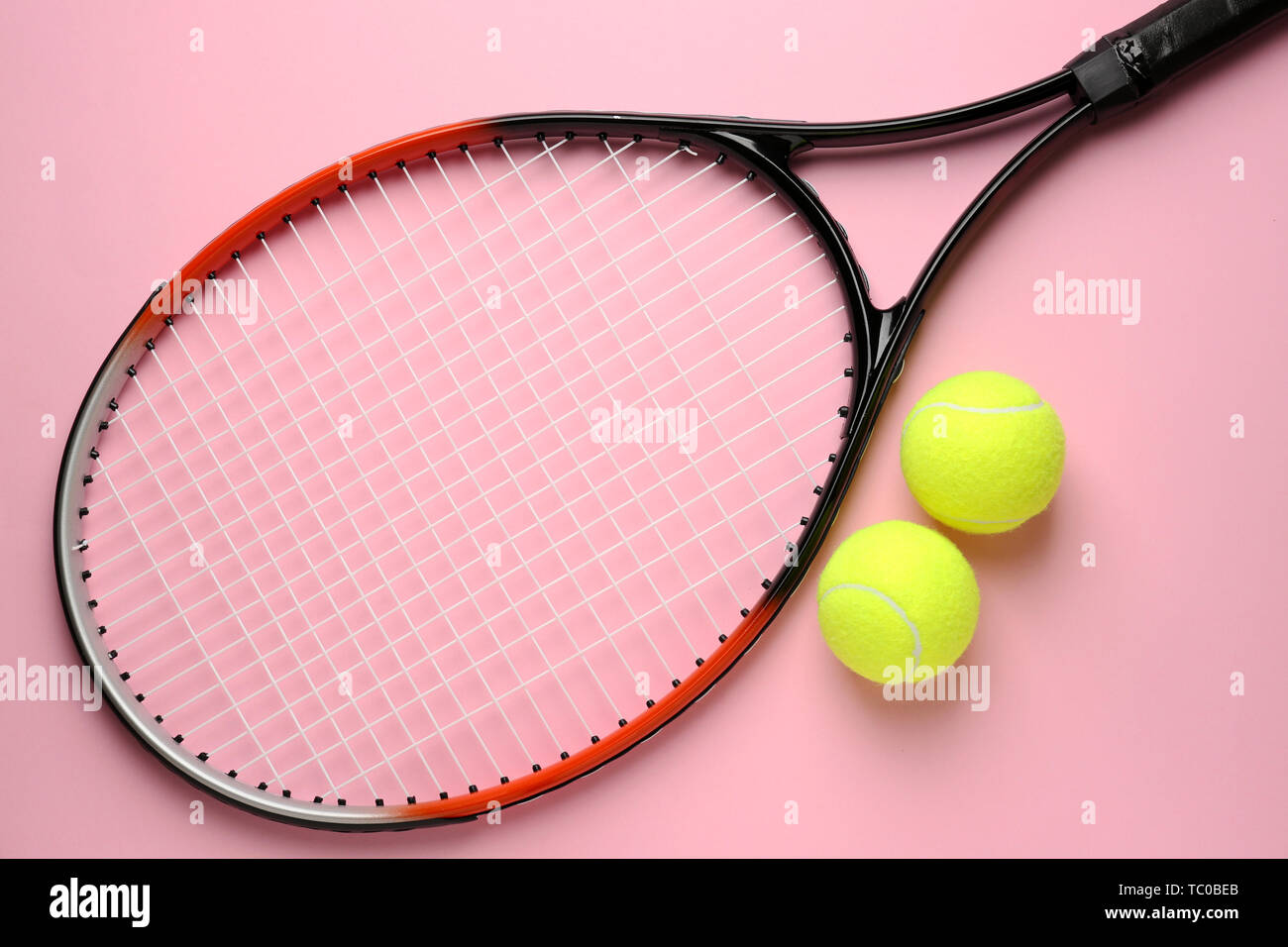 Flat balls and racket hi-res stock photography and images - Alamy