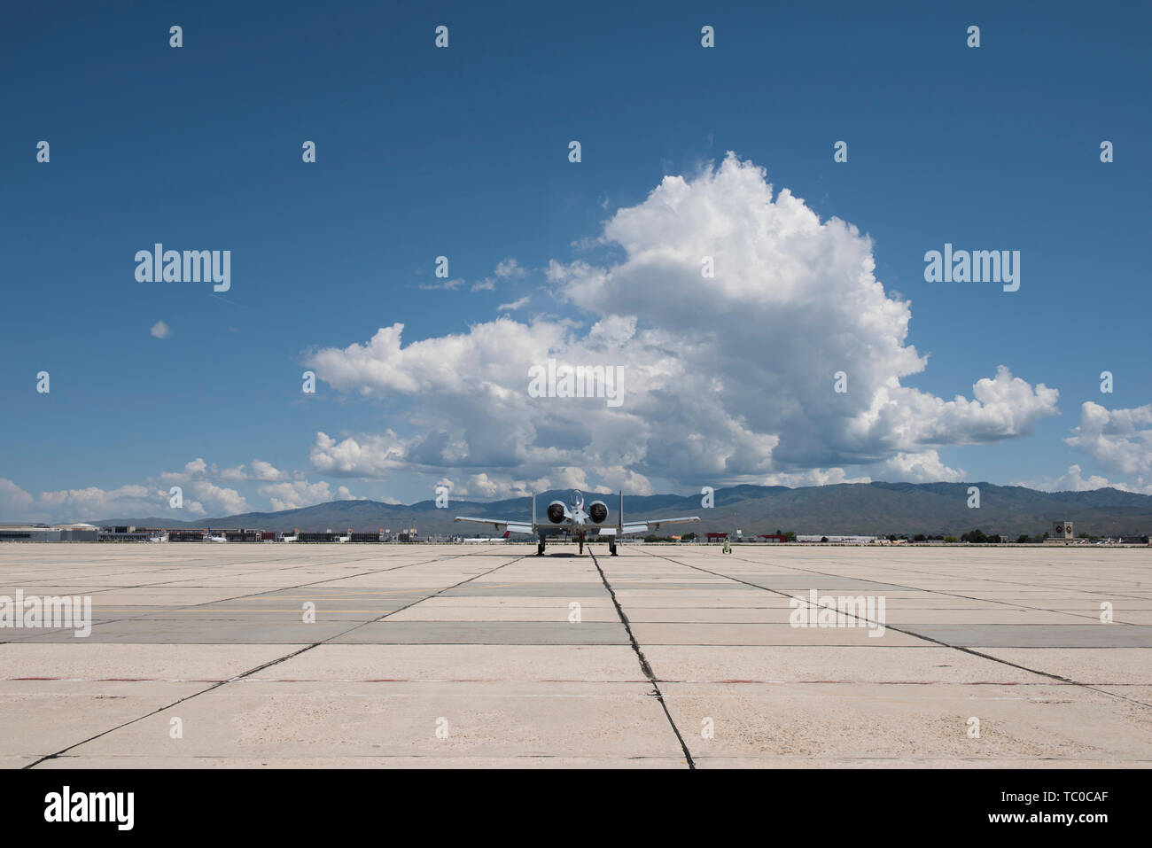 An A-10 Thunderbolt II sits on the ramp awaiting maintenance at Gowen ...