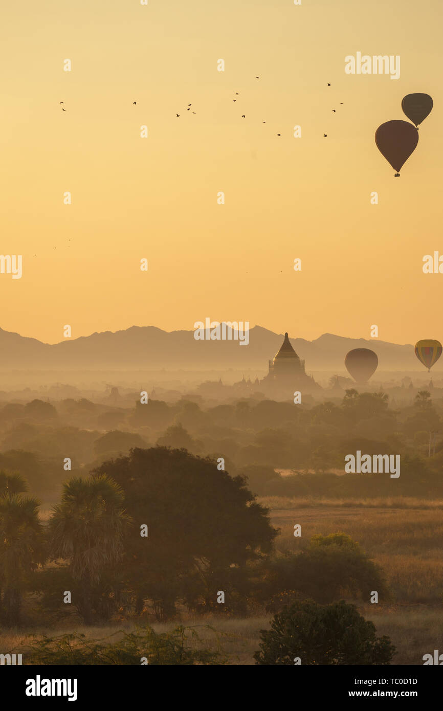 Sunrise in Pugan, Myanmar Stock Photo - Alamy