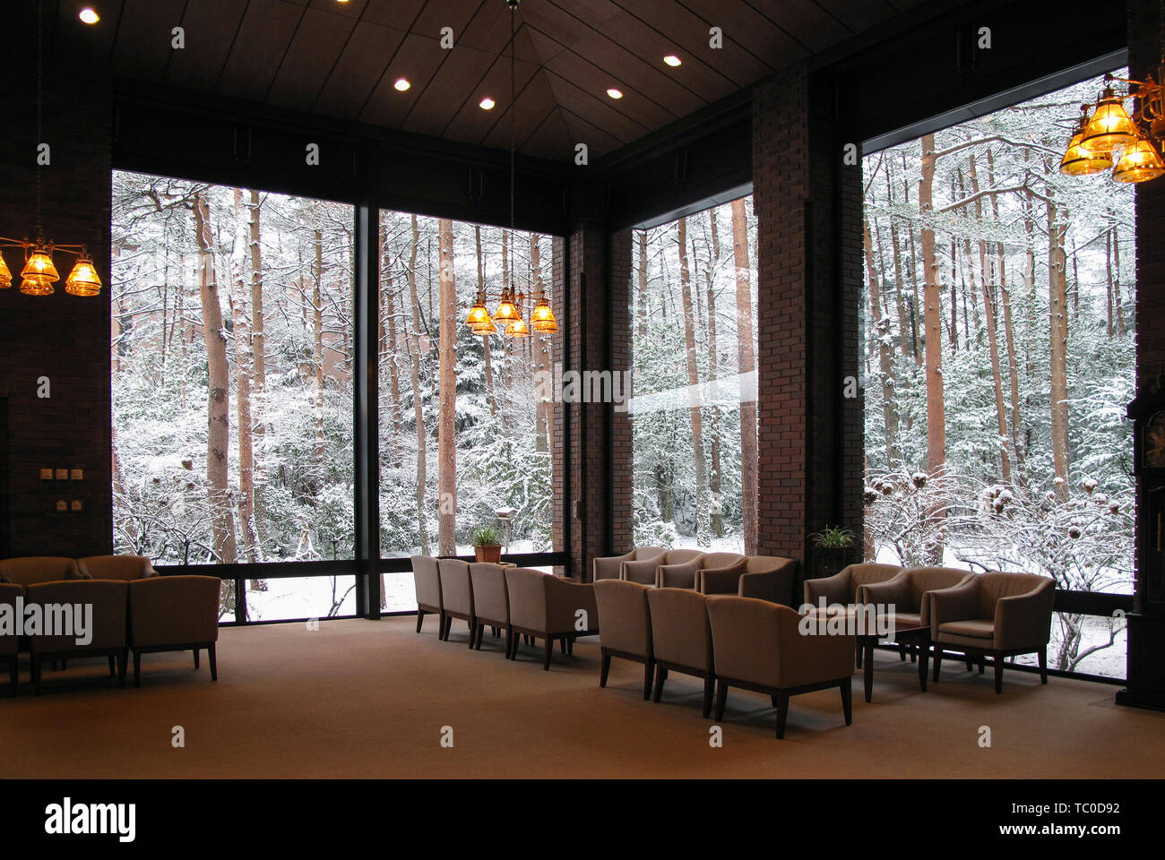 Ceiling and easy chair hi-res stock photography and images - Alamy