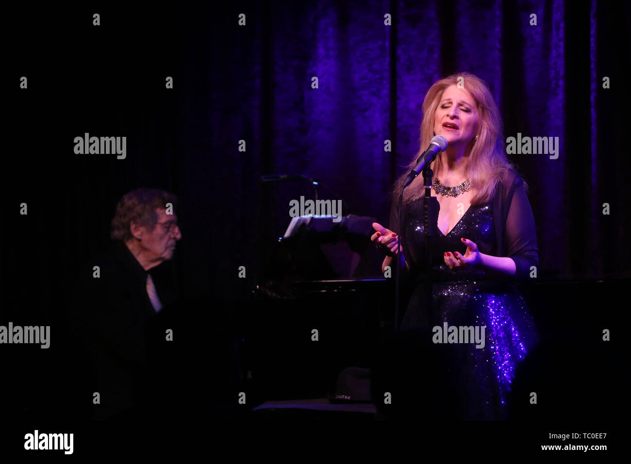 Julie budd hi-res stock photography and images - Alamy