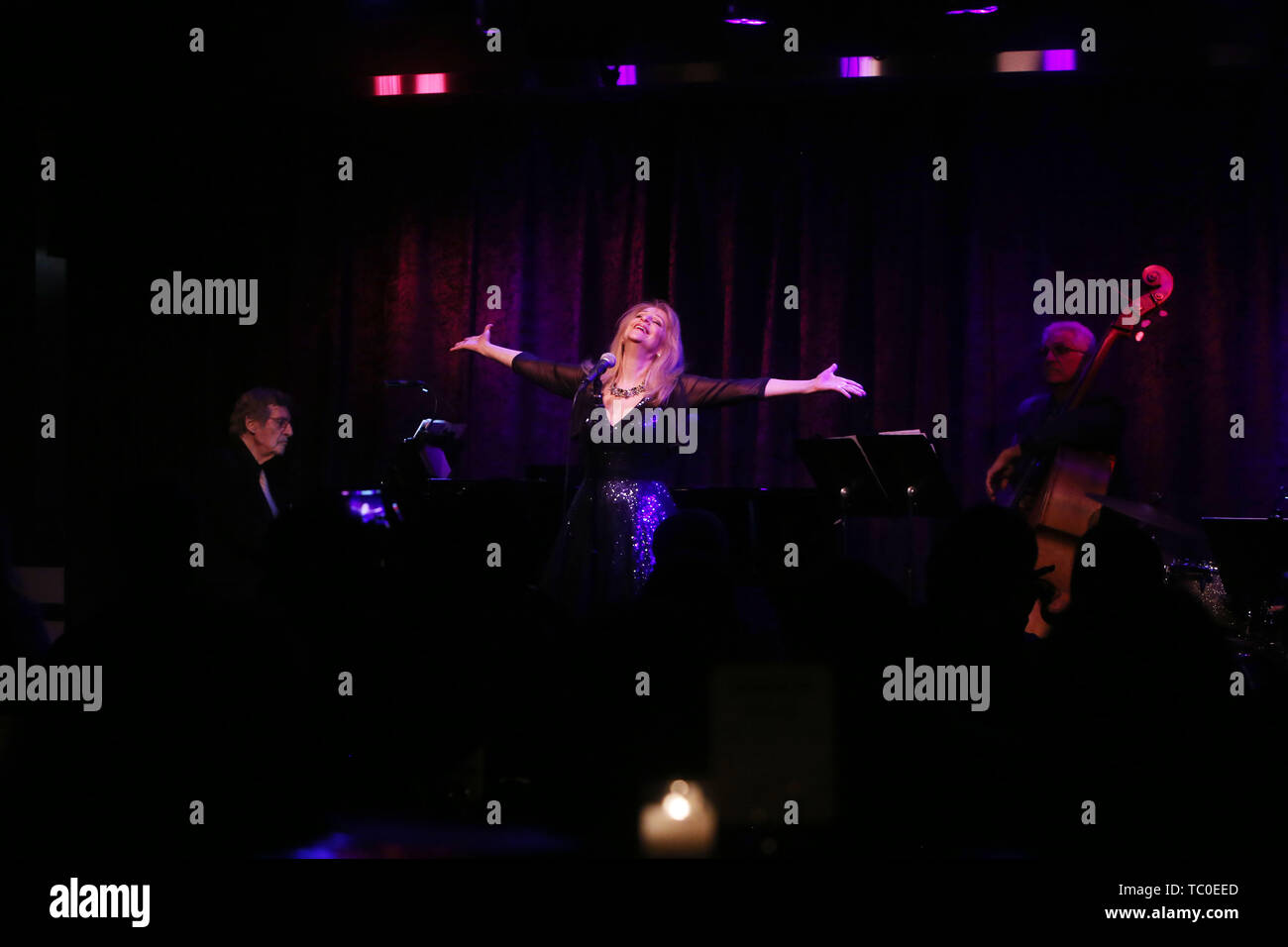 Julie budd hi-res stock photography and images - Alamy