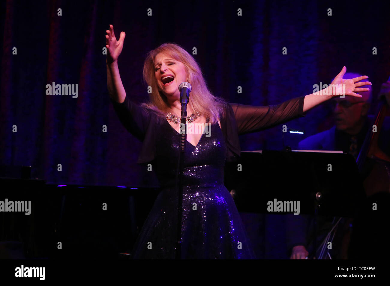 Julie budd hi-res stock photography and images - Alamy