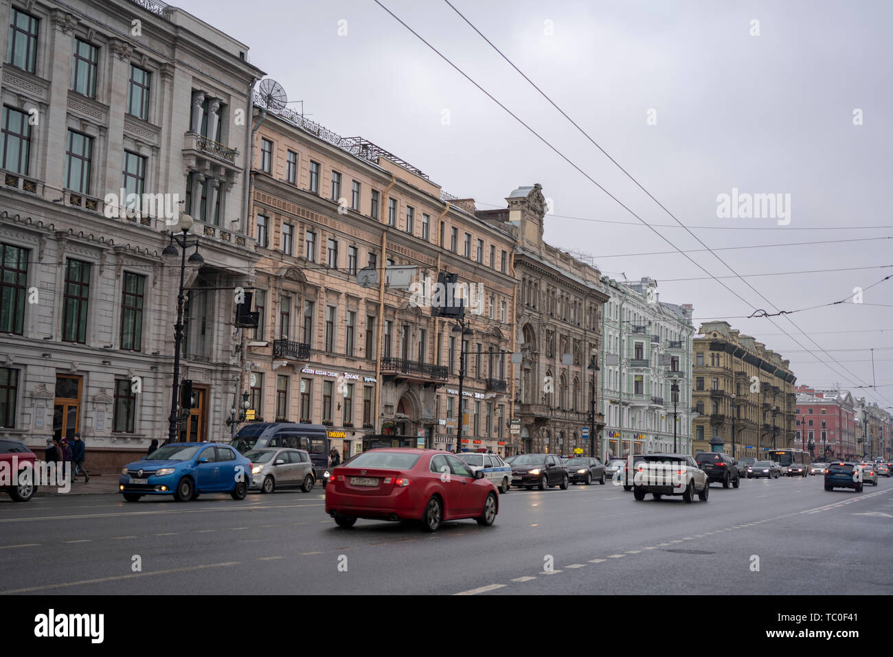 Petersburg street life hi-res stock photography and images - Alamy