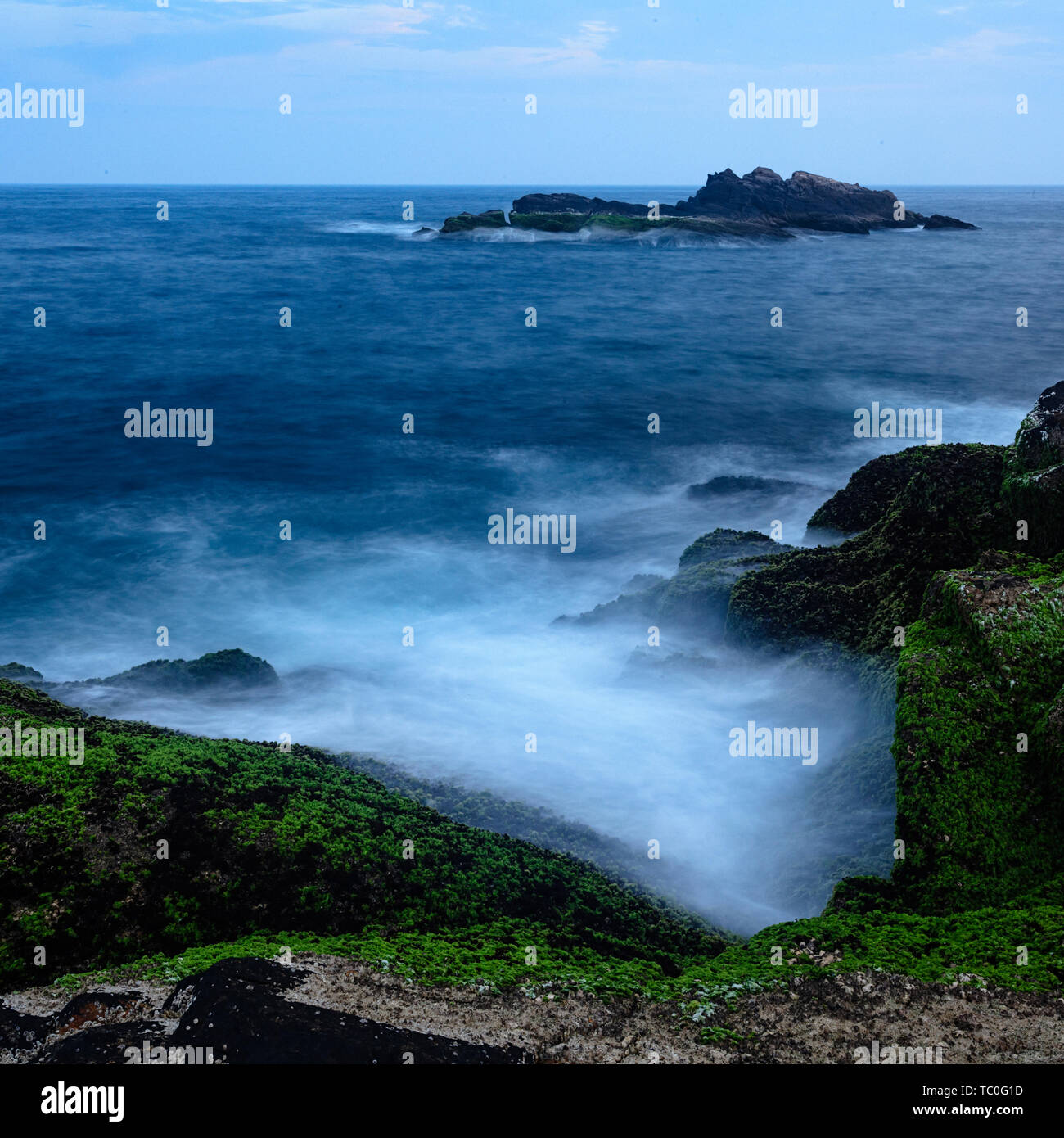 Nanpeng hi-res stock photography and images - Alamy
