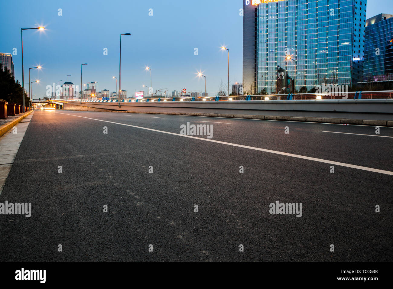 City Night Road Stock Photo - Alamy