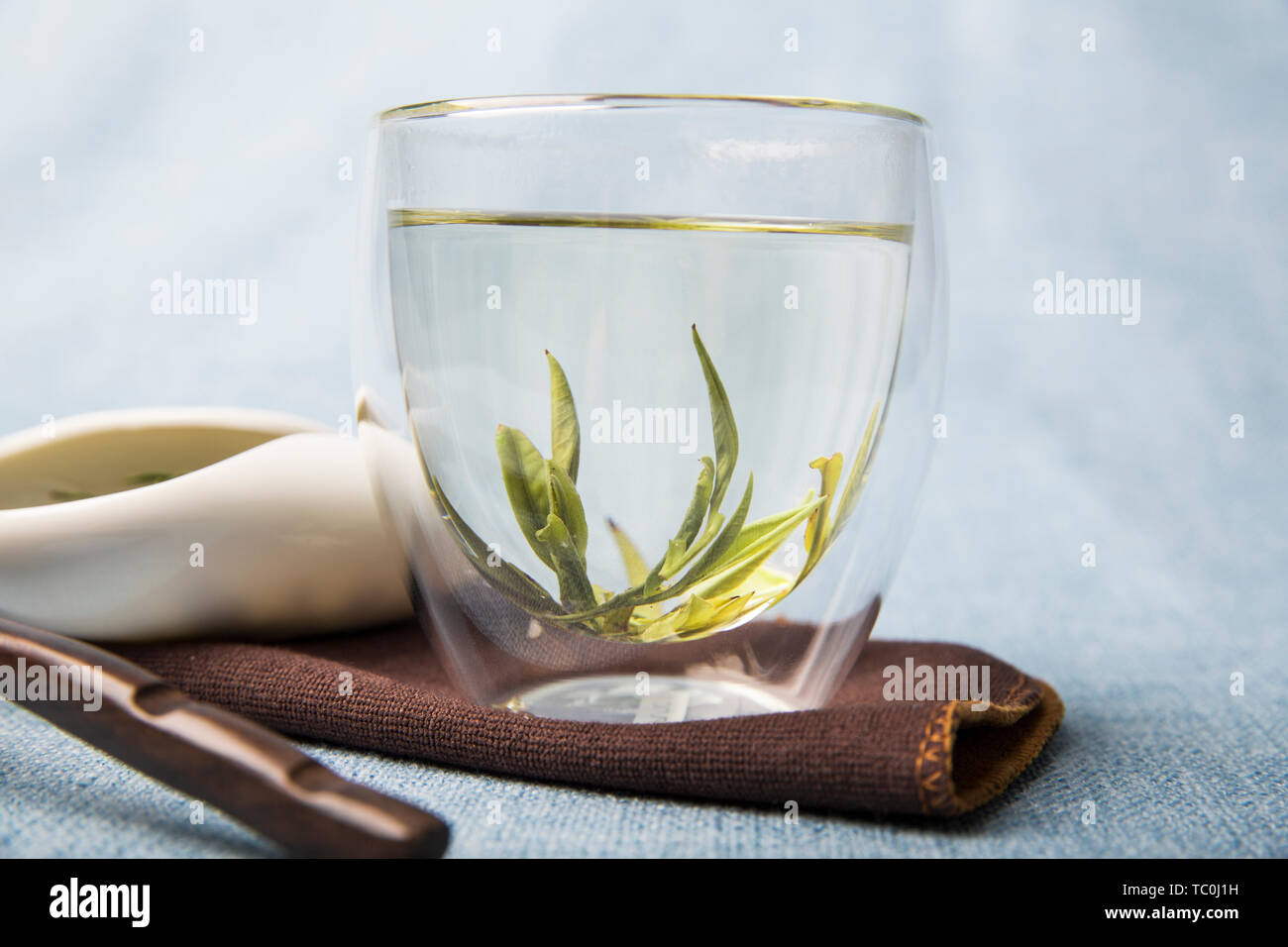 Mao feng hi-res stock photography and images - Alamy