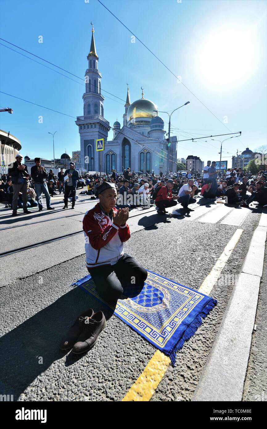June 4, 2019. - Russia, Moscow. - Muslims pray during Eid al-Fitr, a ...