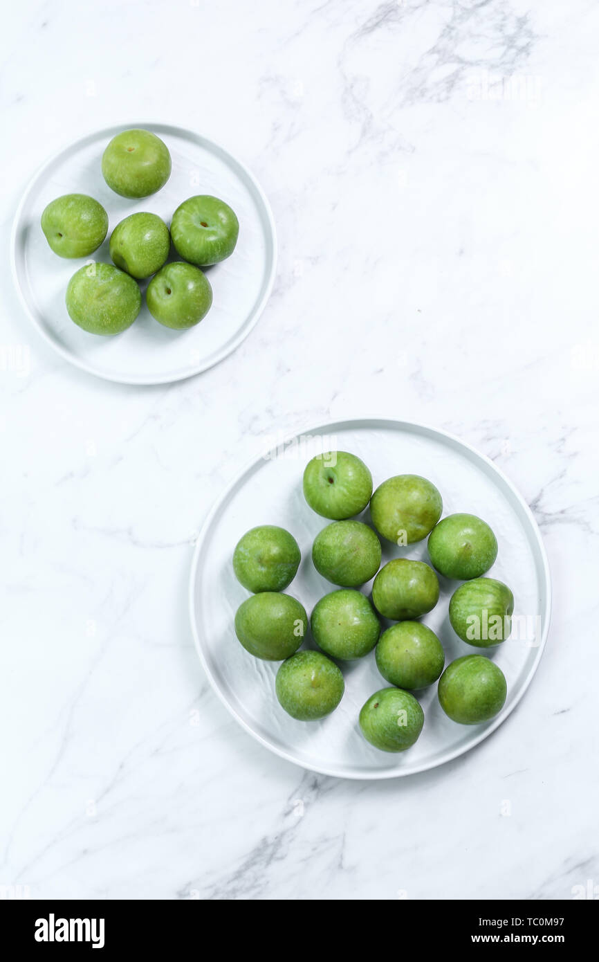 Sour, sweet, green and crisp green Li Qingmei Stock Photo - Alamy