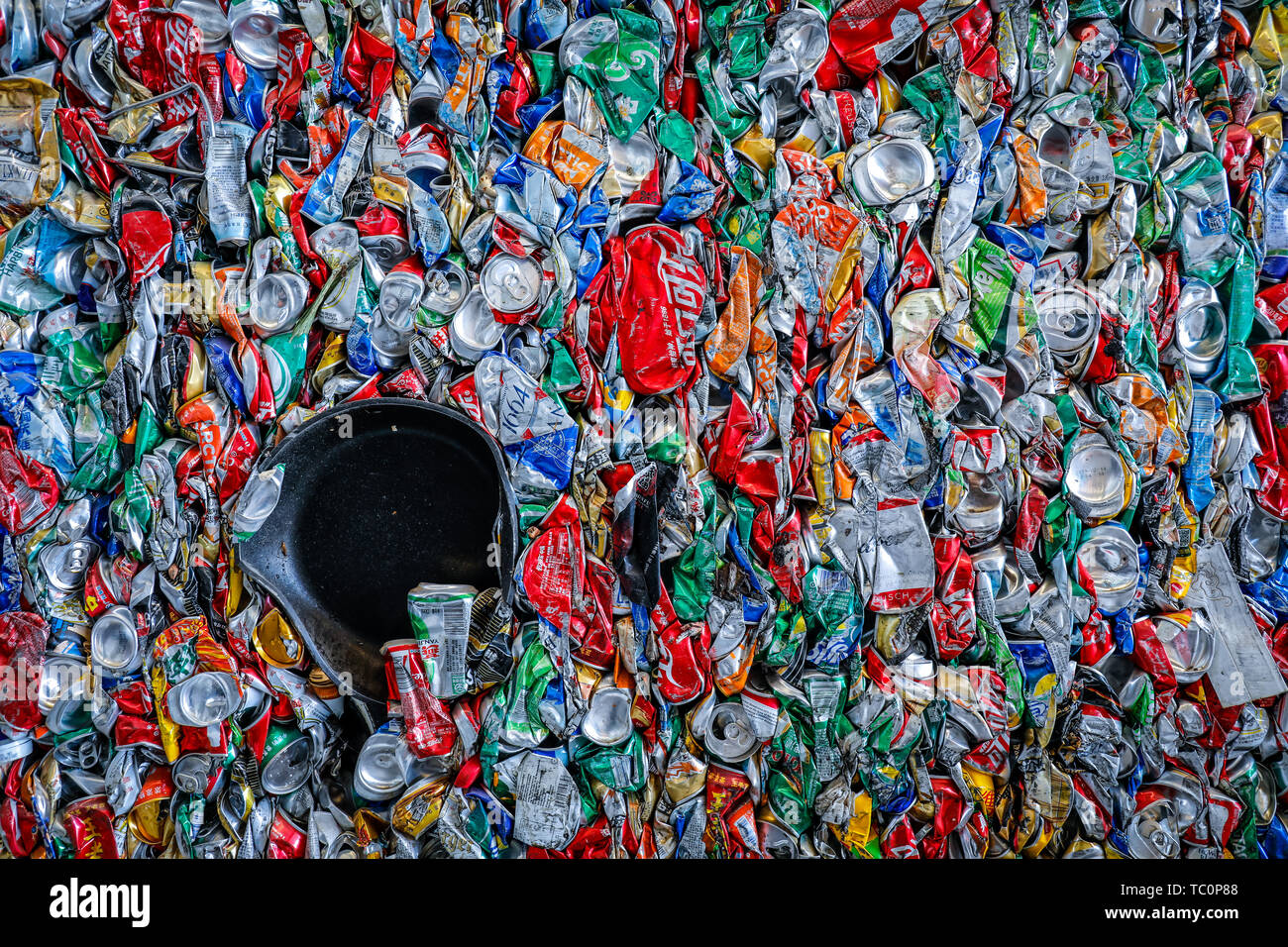 Compressed cans in a waste recycling plant Stock Photo - Alamy