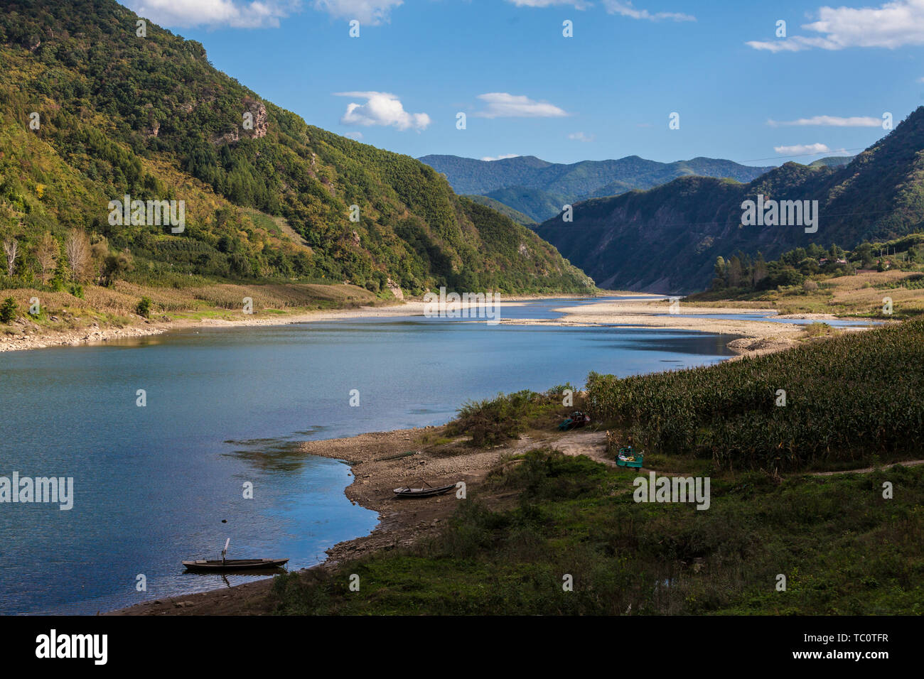 Landscape and landscape scenery of the Yalu River in Ji'an, Jilin ...