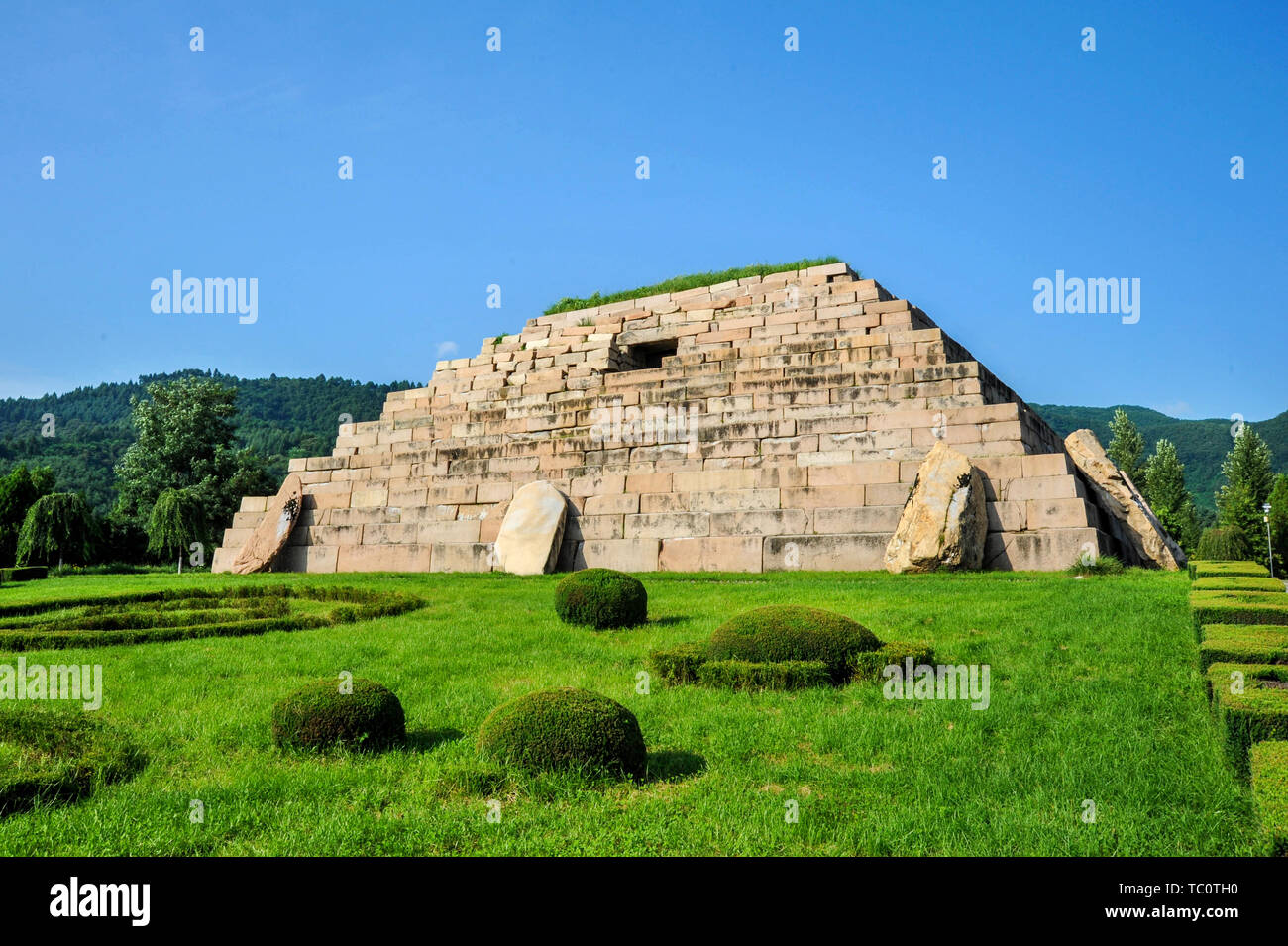 Tonghua world hi-res stock photography and images - Alamy
