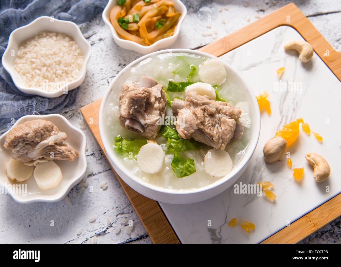 Ribs porridge hi-res stock photography and images - Alamy