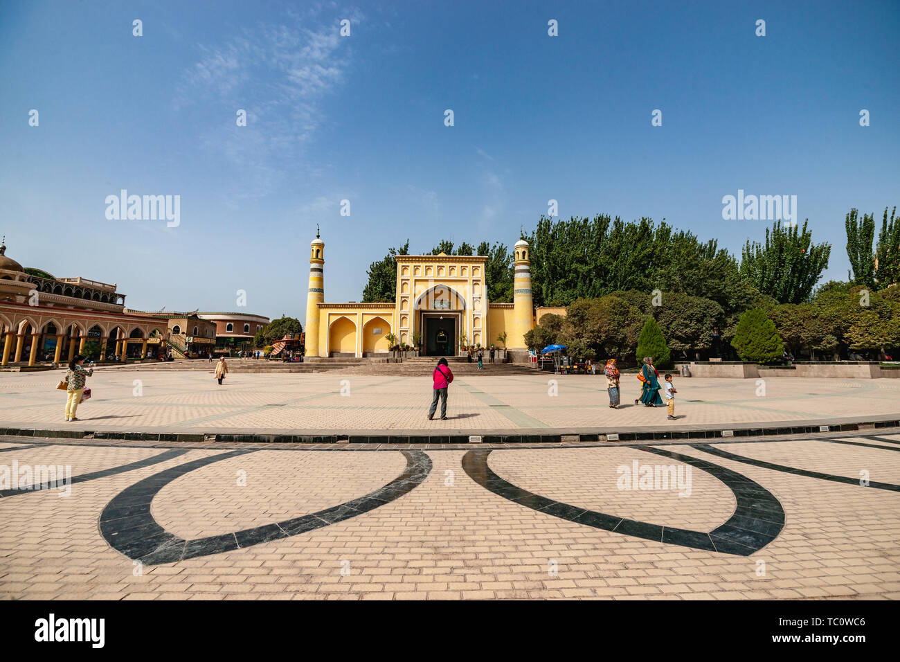 Photographed at the Etigar Mosque in Kashgar, Xinjiang Stock Photo - Alamy