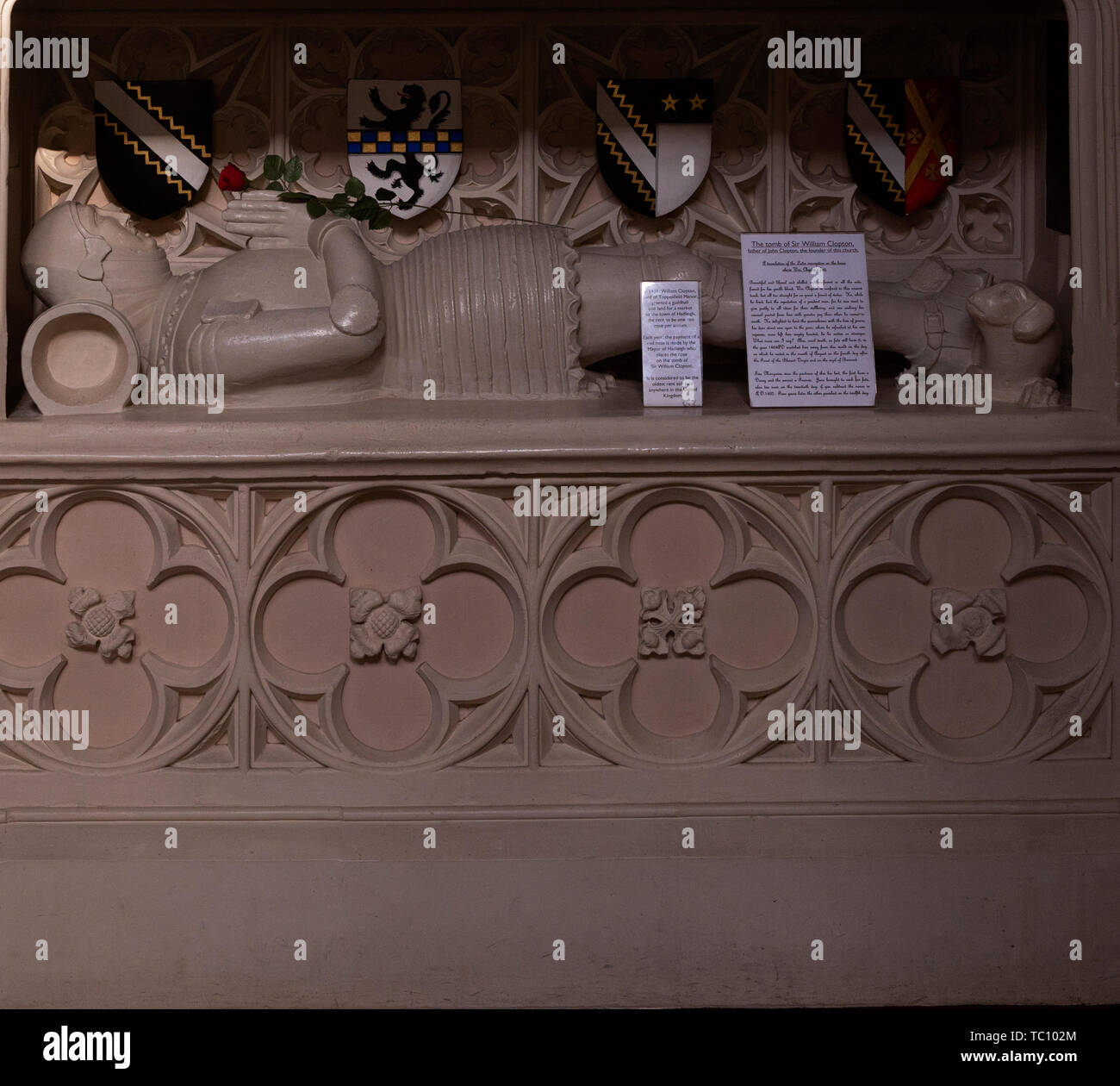 Memorial tomb Sir William Clopton 1375-1446 with red rose, Holy Trinity ...