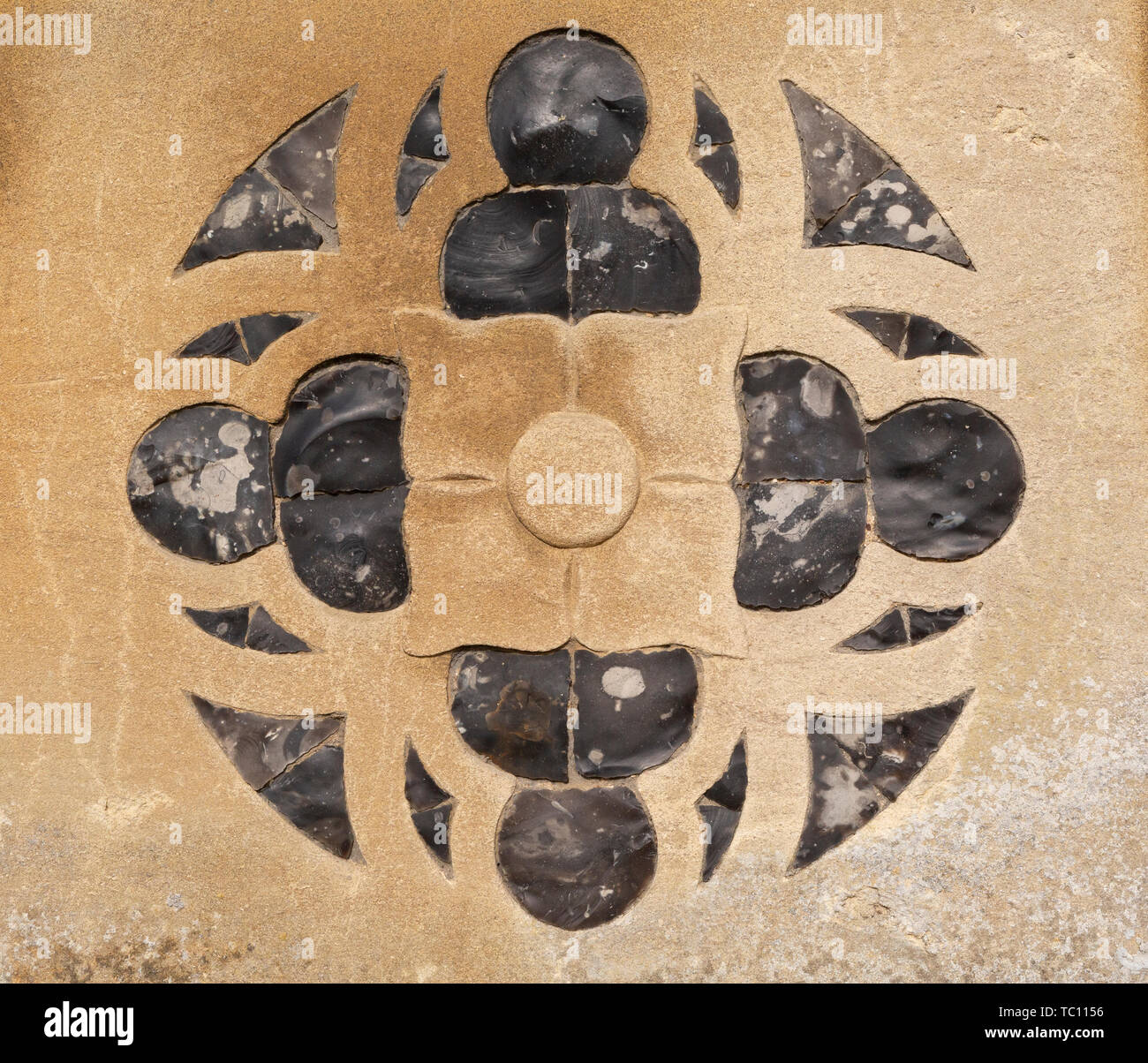 Flint flush work pattern on wall ofHoly Trinity Church, Long Melford ...