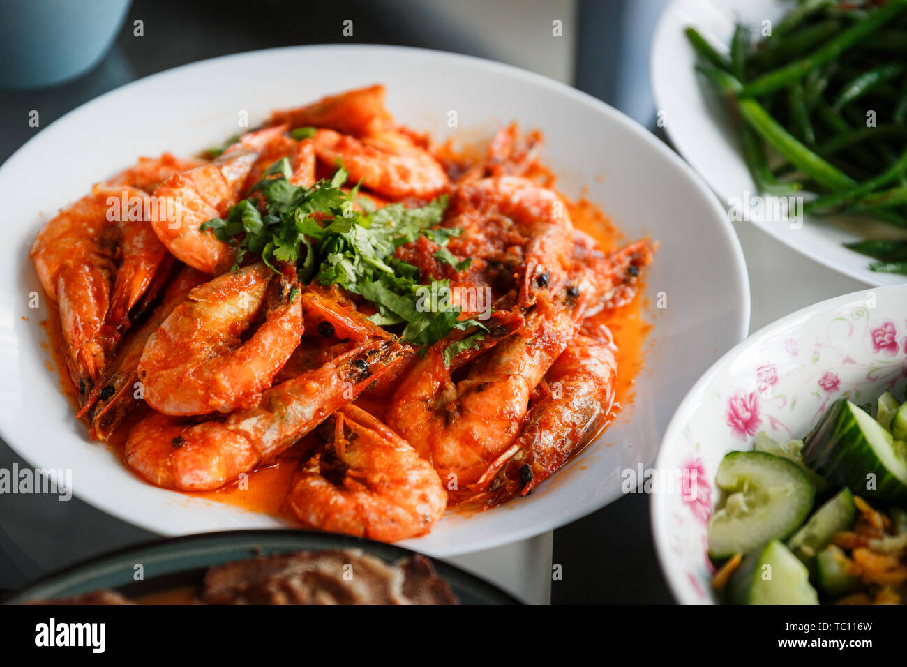 Oil braised prawns hi-res stock photography and images - Alamy